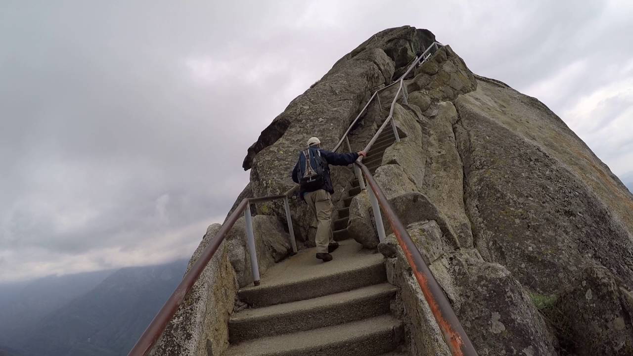Climbing Moro Rock at Sequoia National Park - YouTube