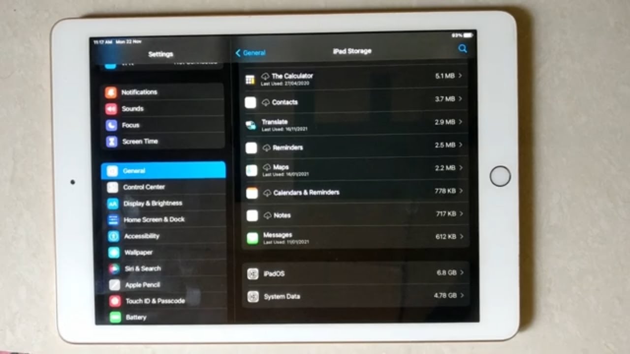 How to Check Storage Details On iPad - YouTube