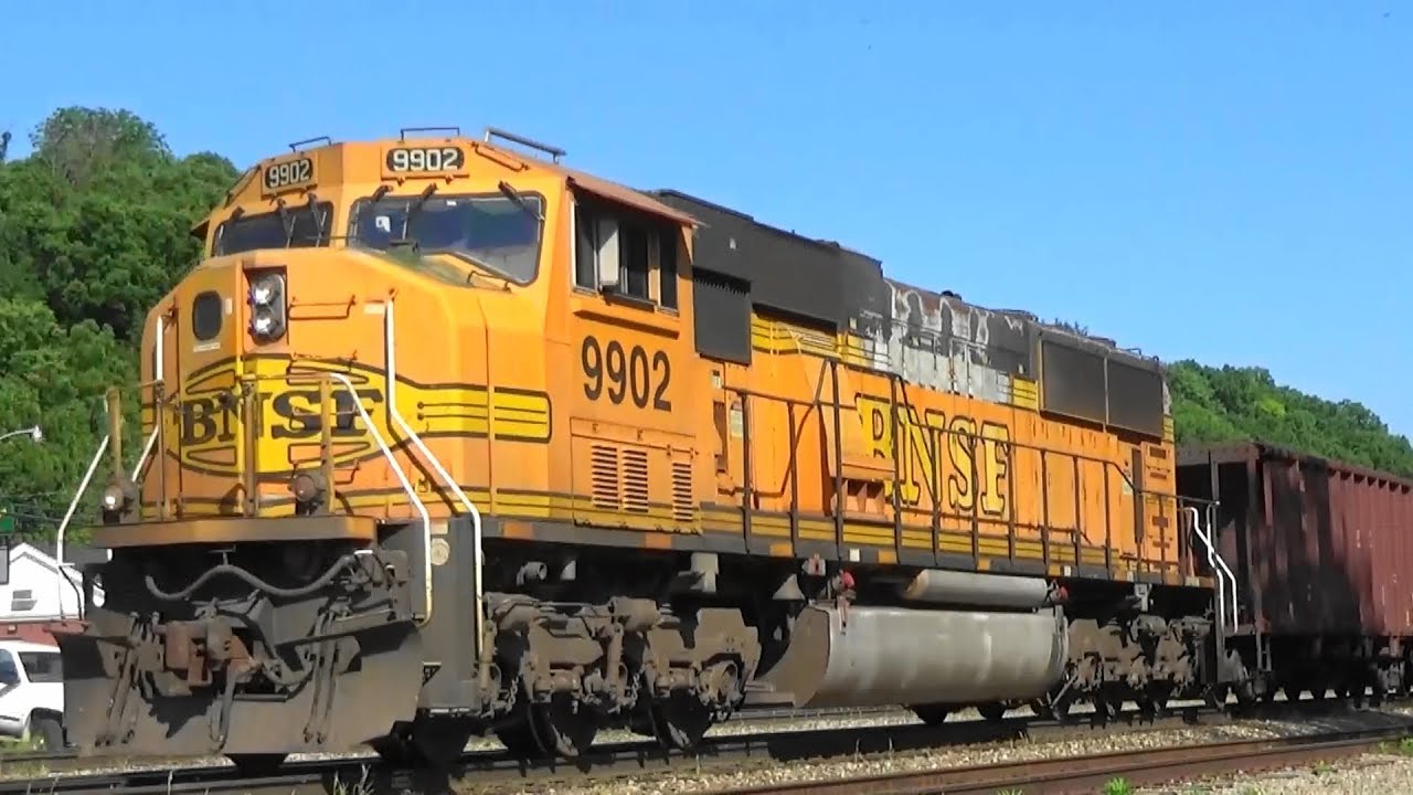BNSF 6117- Ore Train w/ SD70MAC DPU, East Dubuque, IL - YouTube