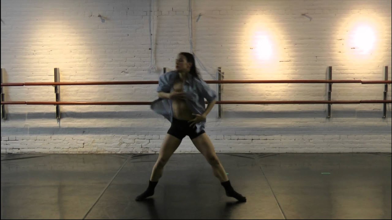 Jessica Daley - Improv - YouTube