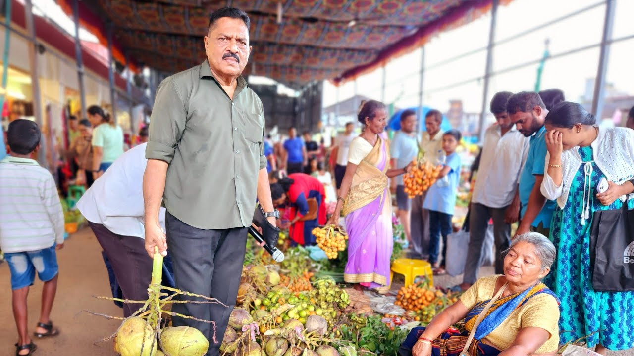 Ganesh Chaturthi Matoli Shopping At Mapusa Market!! - YouTube