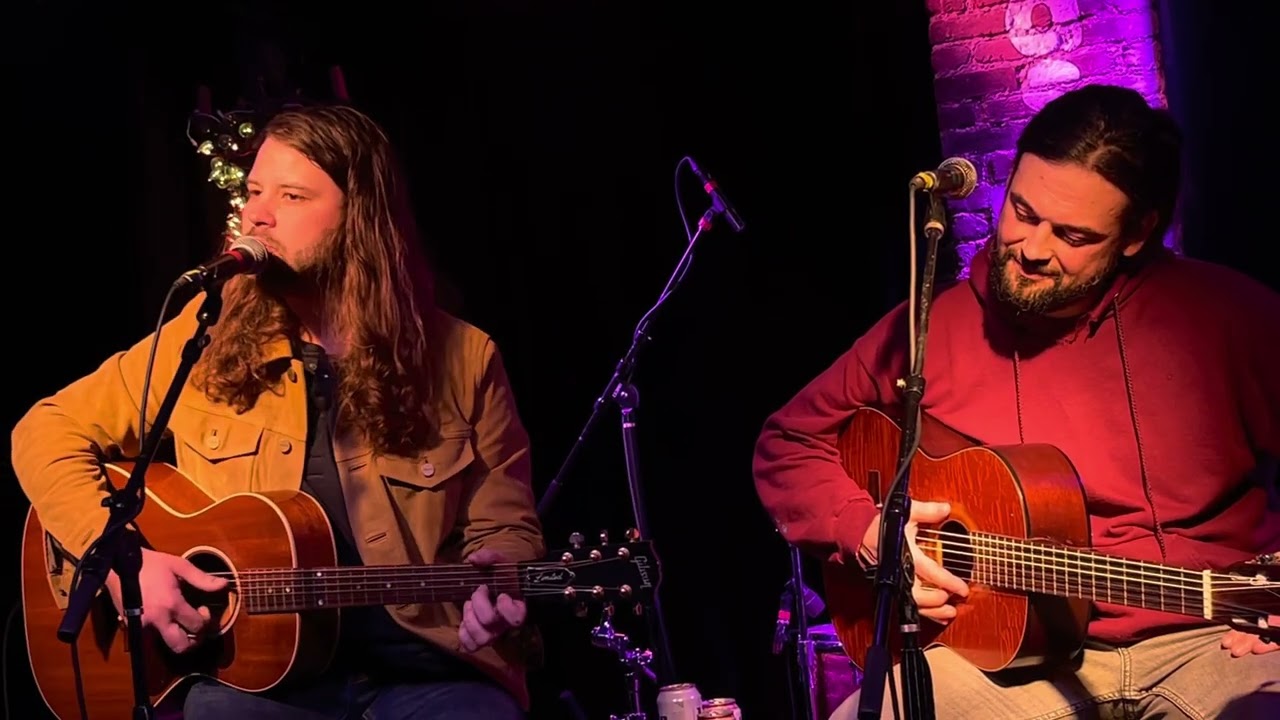 Brent Cobb w/Aaron Raitiere - When Country Came Back To Town 2.7.22 ...