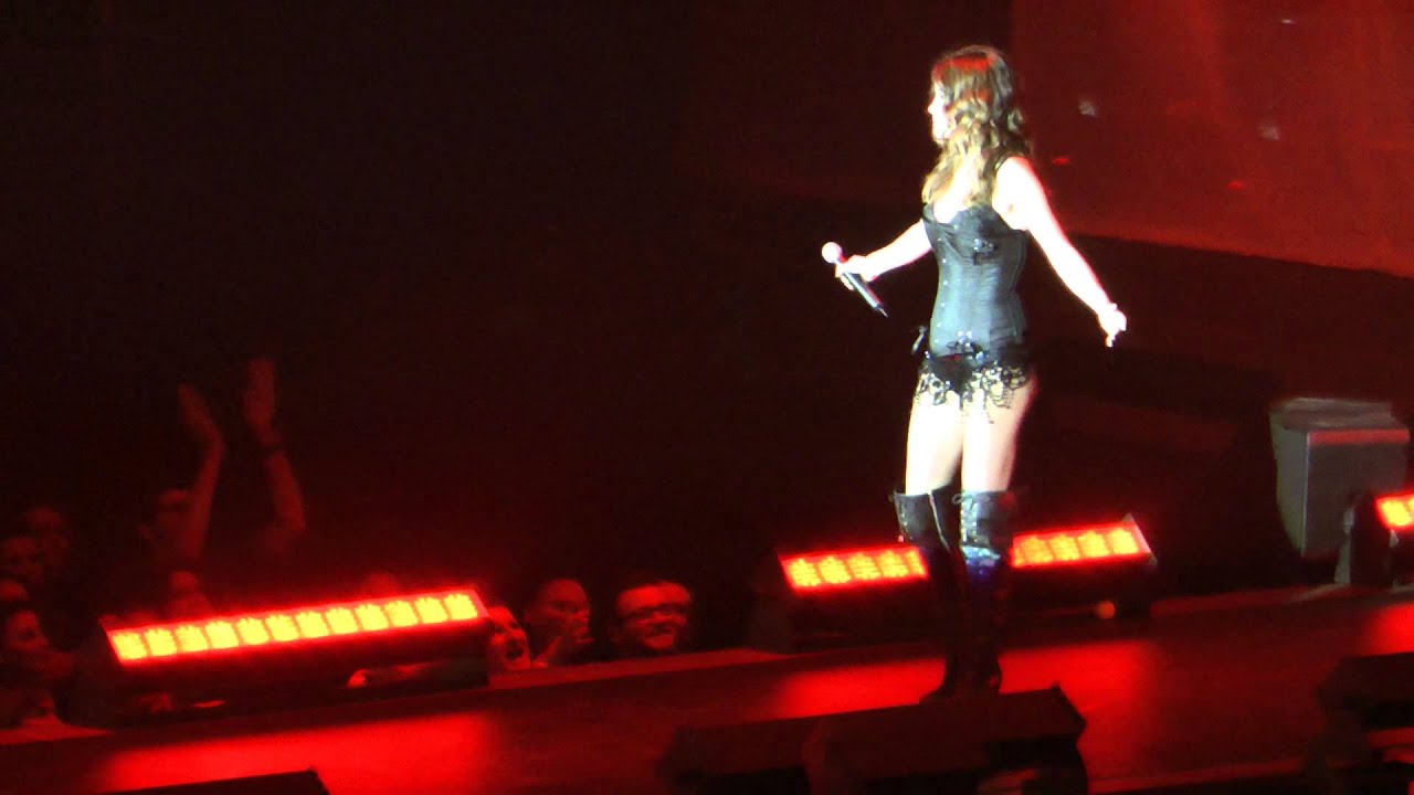 Severina, Split arena 2013, HD 8/10 - YouTube