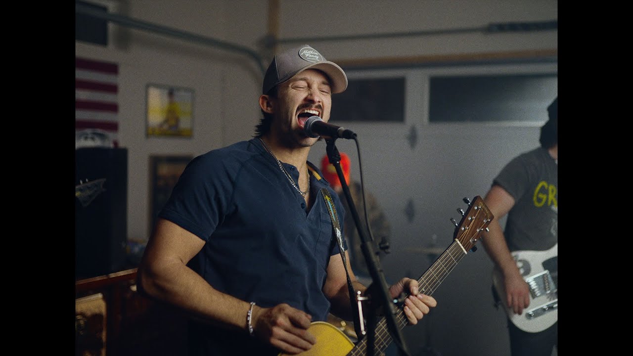 Rob Langdon - Bed Bugs (Official Video) - YouTube