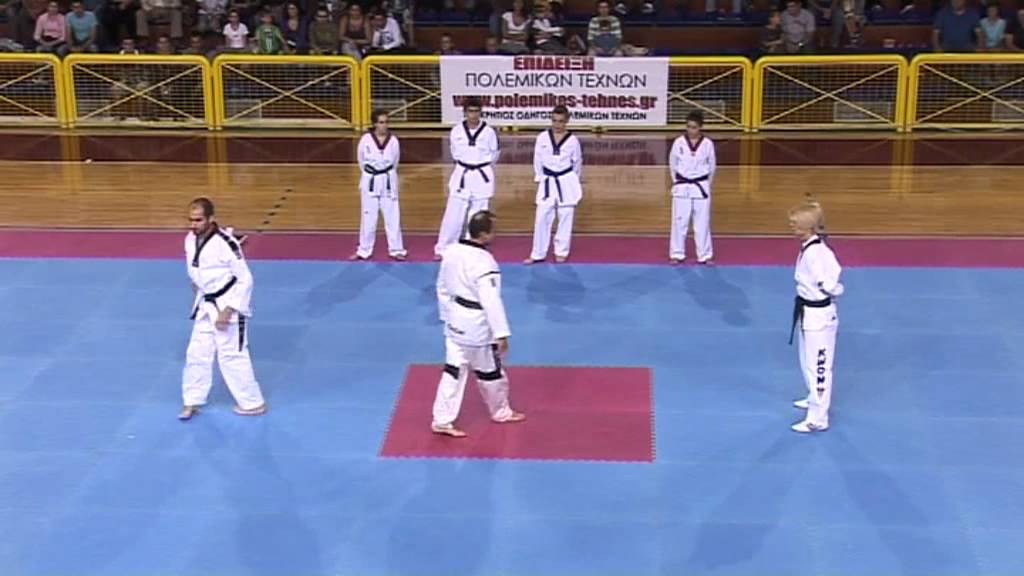TAE KWON DO (WTF) - ΕΠΙΔΕΙΞΗ ΠΟΛΕΜΙΚΩΝ ΤΕΧΝΩΝ 2011 - YouTube