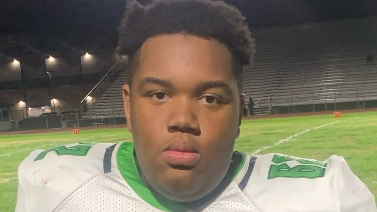 Last football game of the season - YouTube