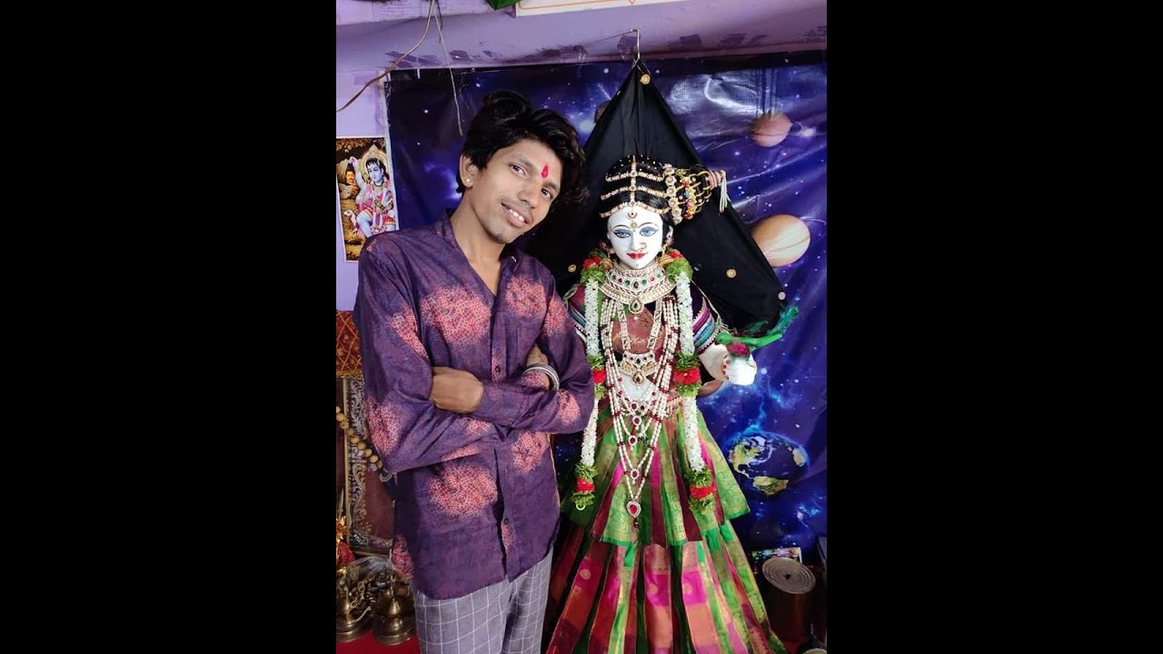Geeta ben Makwana (meldi ma ni aarti)alpeshbhai chunara - YouTube
