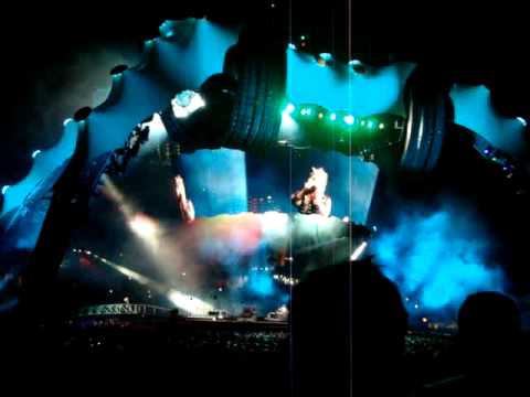 U2 360 Tour- Moncton- It's A Beautiful Day - YouTube