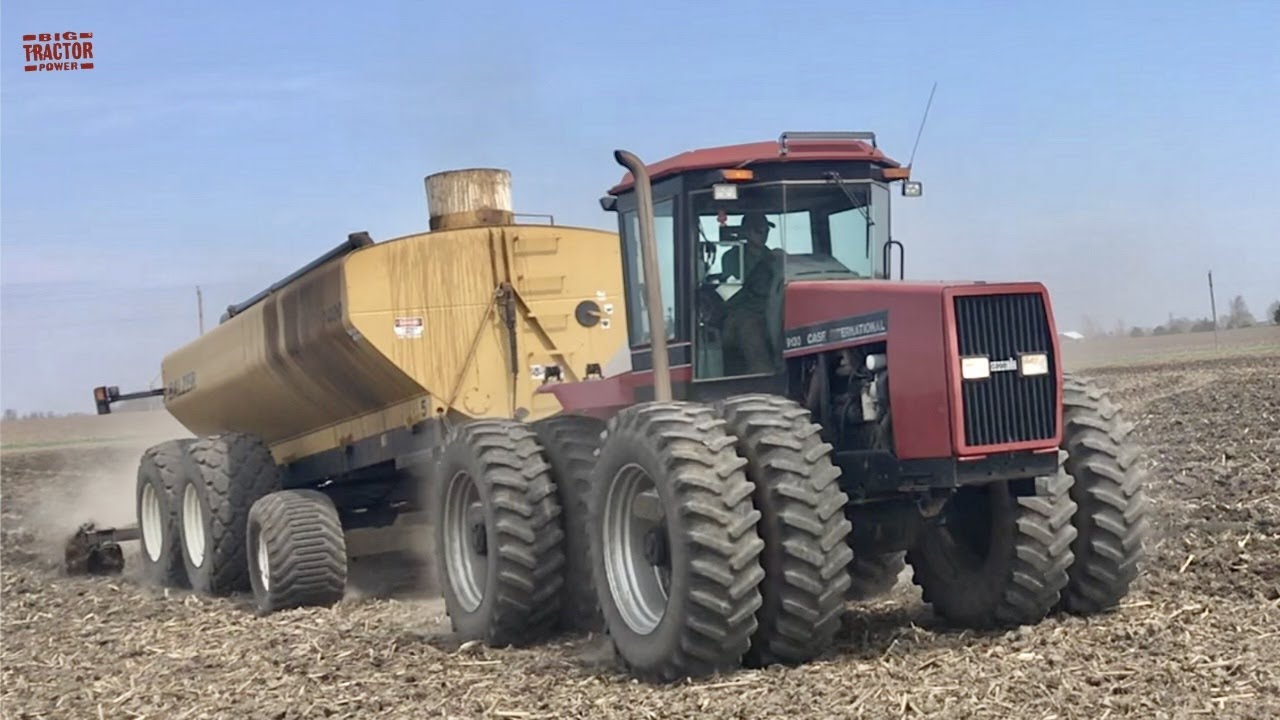 CASE IH 9130 Tractor Spreading Manure - YouTube