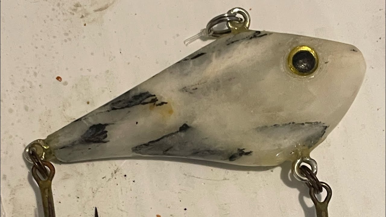 Homemade fishing lure out of a rock. 🪨 lots of crystals and gemstones 💎 ...