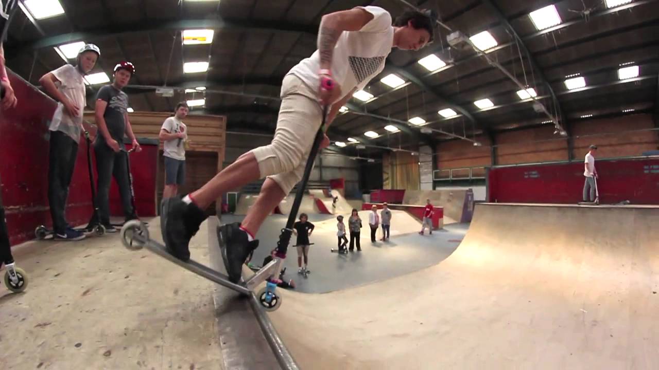 Blazer Pro Scooter Team: Ramp City, Blackpool Demo 2013 - YouTube