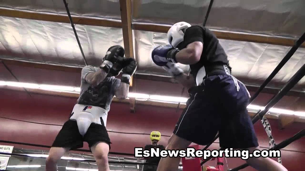 Herbert Acevedo Sparring at Robert Garcia Boxing Academy - esnews ...