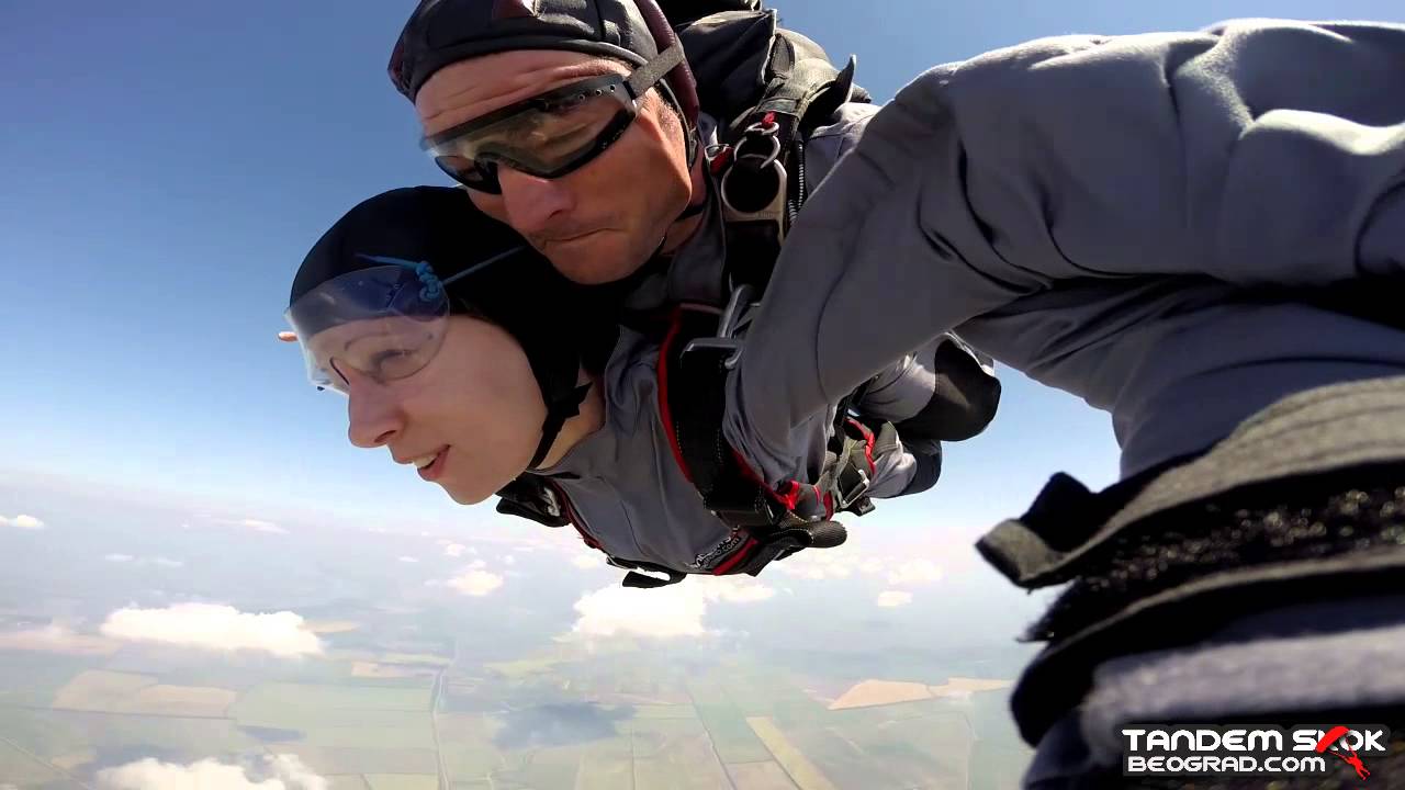 Tandem skok iz aviona sa 3000 metara|Tandem Skok Beograd.com|Marija ...