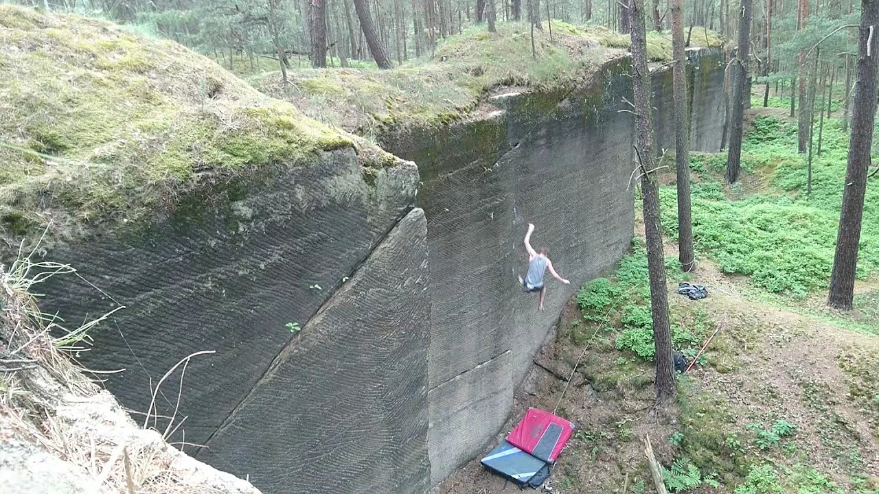 Fails & Falls :) Bouldering, Sandstone Climbing - YouTube