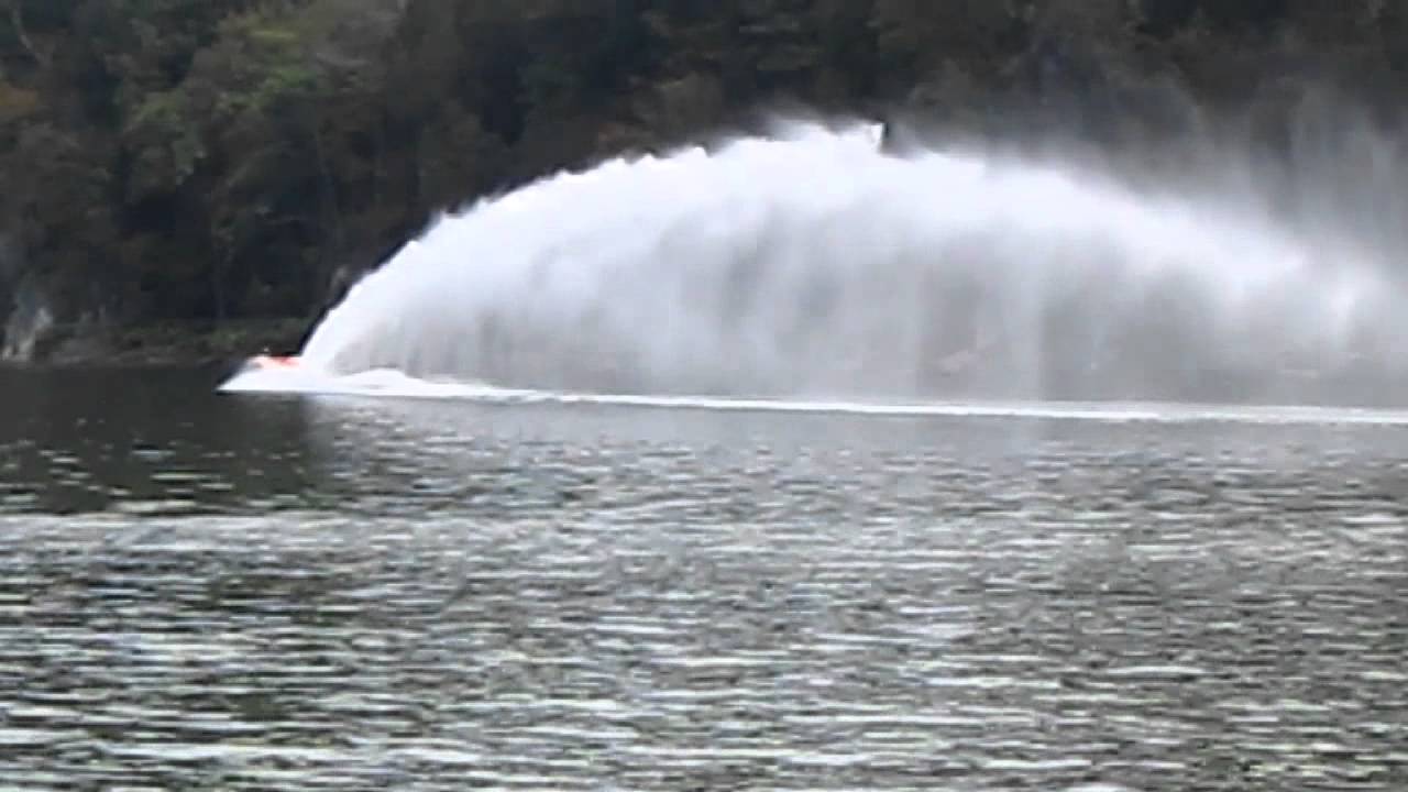 1977 Taylor SSD Jet Boat - Trying out the new diverter - YouTube