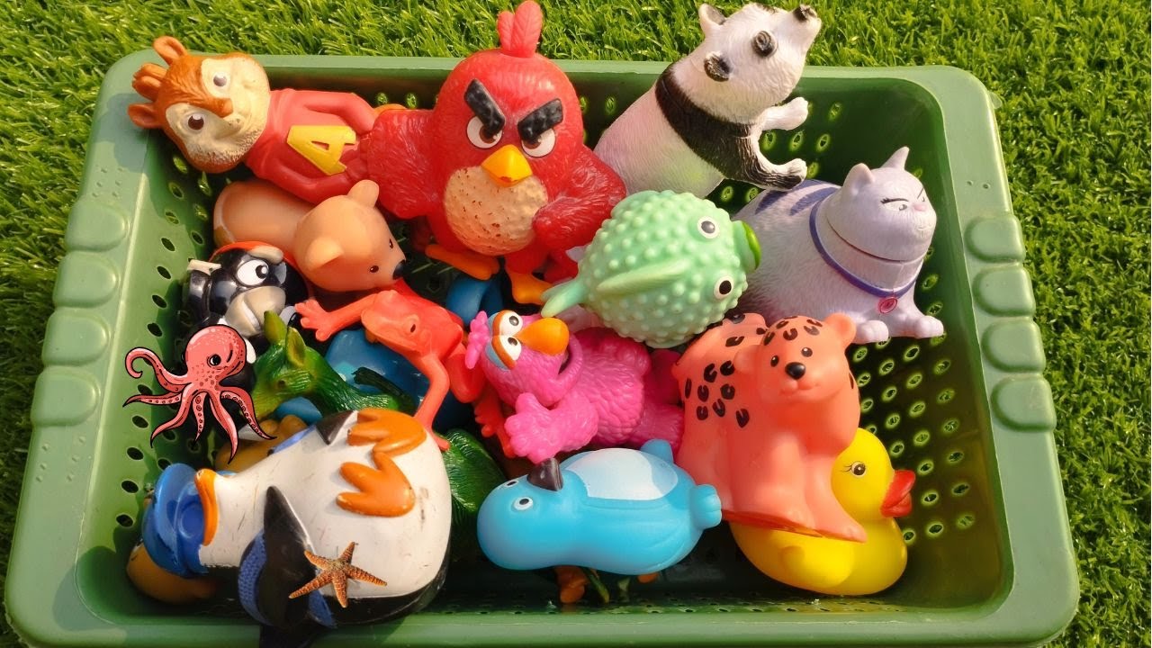 sea animals l Fun Facts with Sea Animal Toys l sea animals for kids l ...