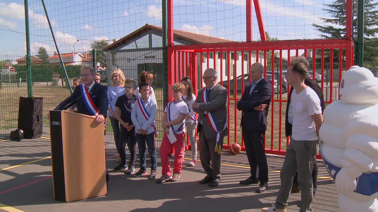 City Stade Renaud Lavillenie // Gilbert Luc Devinaz - YouTube