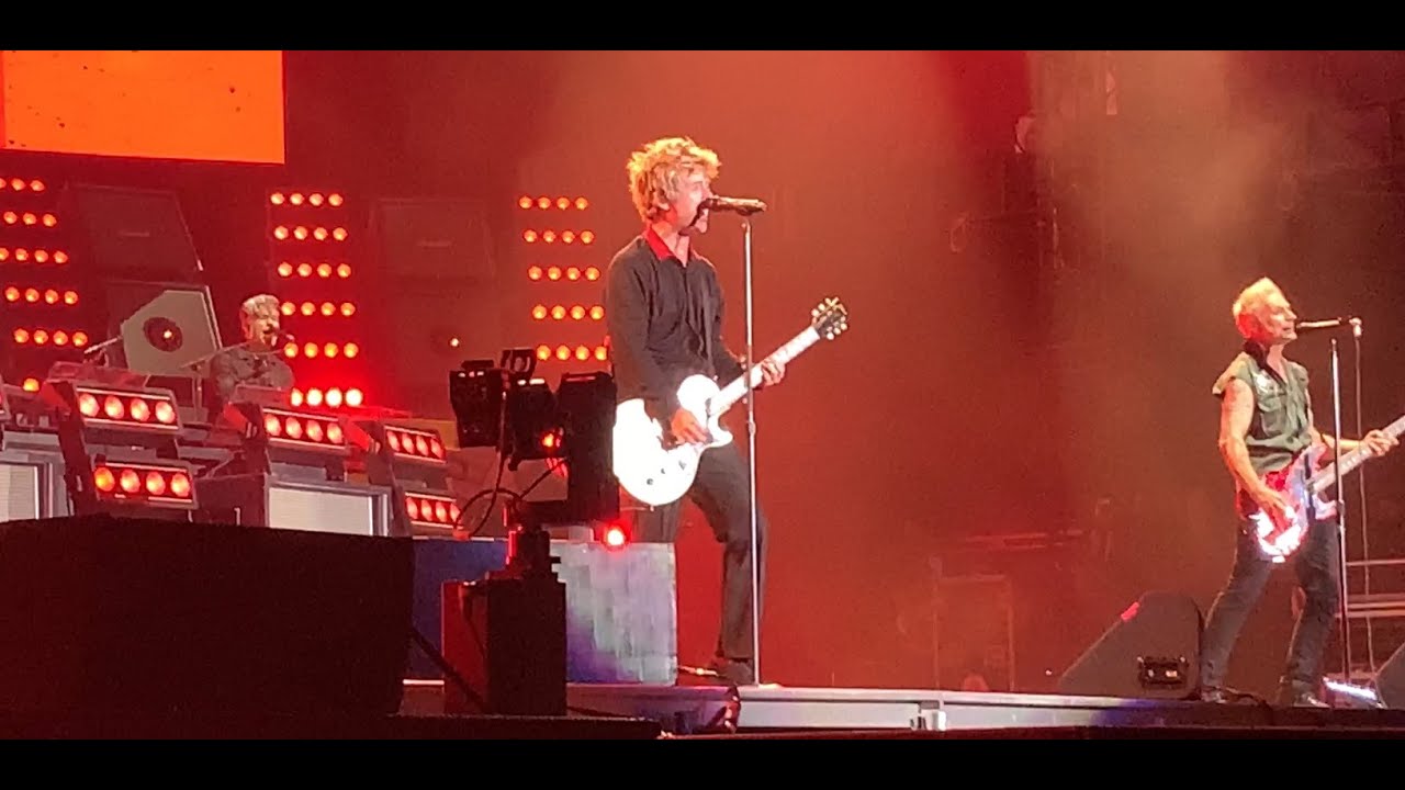 Green Day - Holiday - Rogers Centre, Toronto - Aug. 1st, 2024 - YouTube