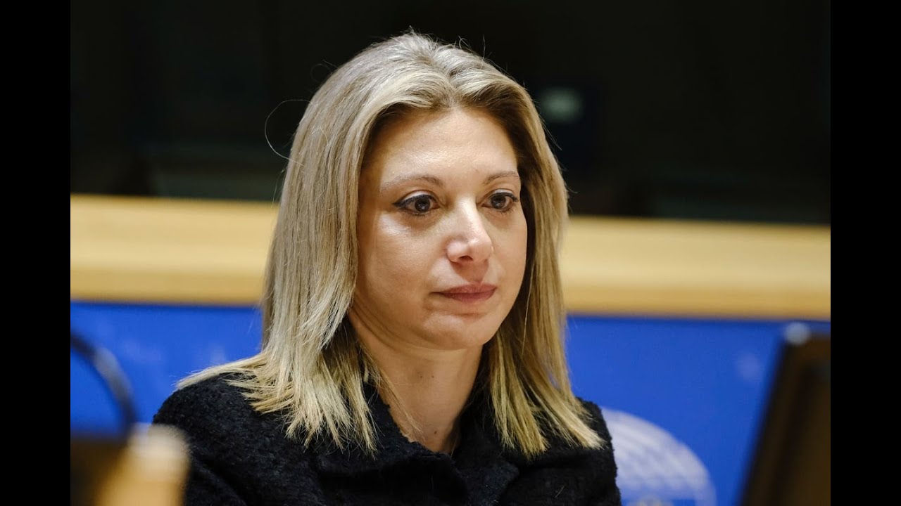ΜΑΡΙΑ ΚΑΡΥΣΤΙΑΝΟΥ ΕΙΣΑΙ ΣΥΜΒΟΛΟ ΕΝΟΤΗΤΑΣ ΤΟΥ ΕΛΛΗΝΙΚΟΥ ΛΑΟΥ! ΜΕΙΝΕ ΕΝΑ ...