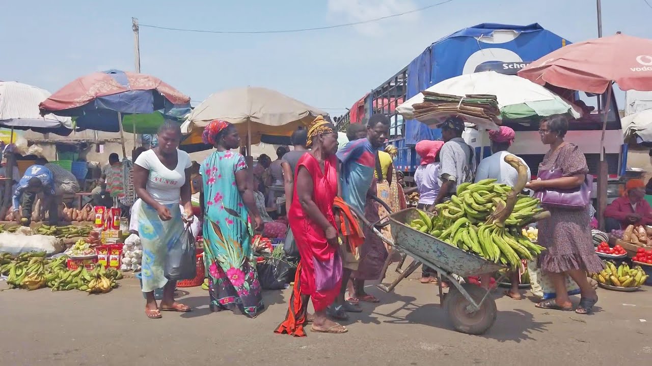 ON THE STREETS OF ACCRA GHANA TEMA MARKET AFRICAN WALK VIDEOS - YouTube