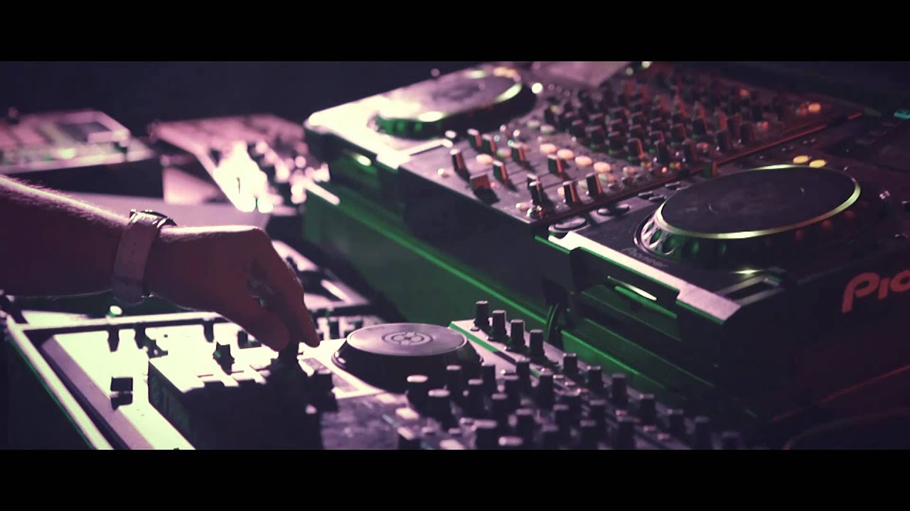 AZOV FESTIVAL 2013 teaser DJ DNK/ DJ Marty Fame - YouTube