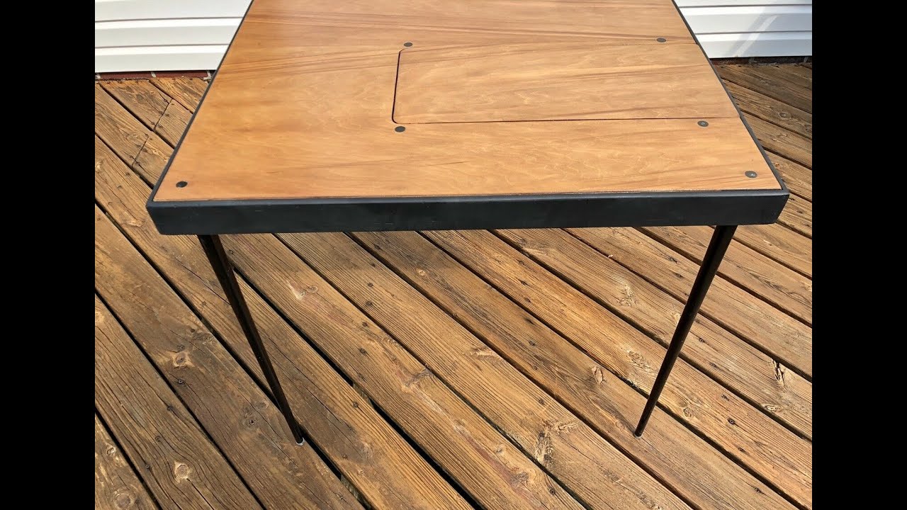 Singer folding card table for 99 - YouTube