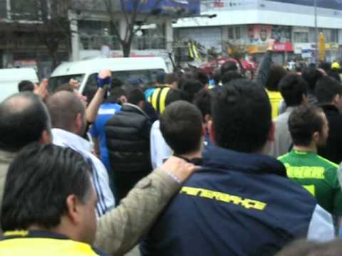 Bağdat Caddesinde Sevdamıza Kimse Olamaz Sesleri