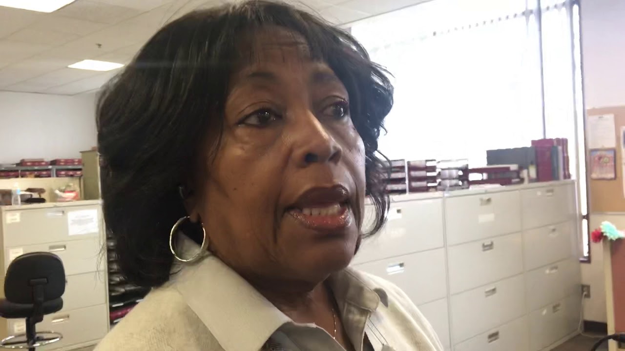 Gail Simpson - ballot opening - YouTube