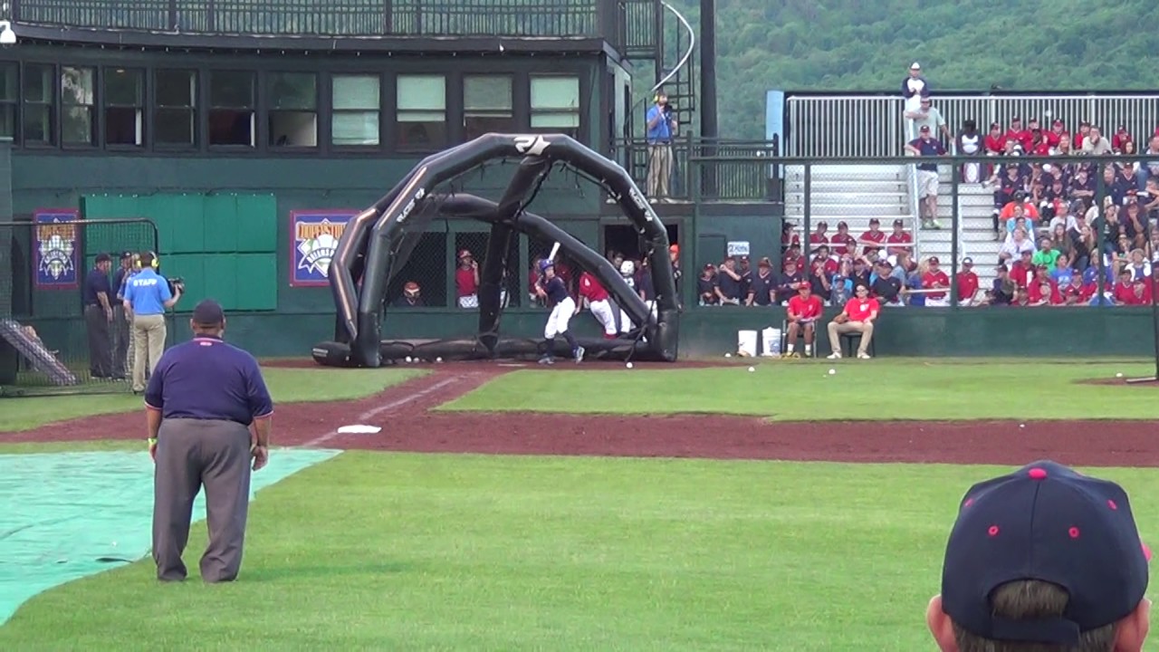 Zach Riley Home Run Derby - YouTube