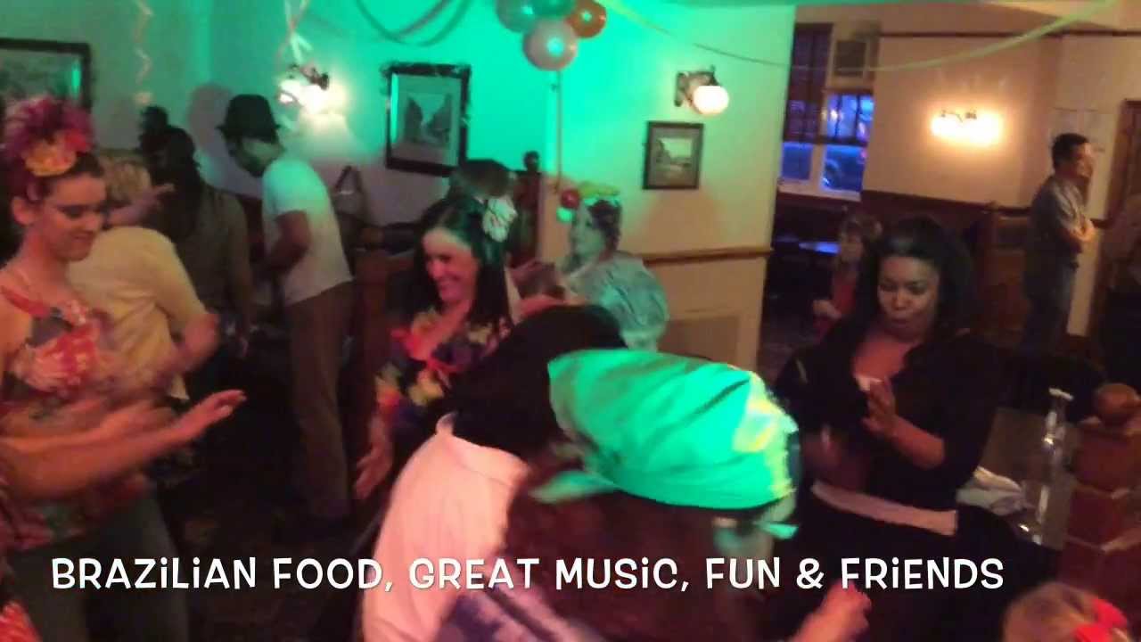 Samba Sundays @ White Lion Bar & Kitchen, Beeston - YouTube