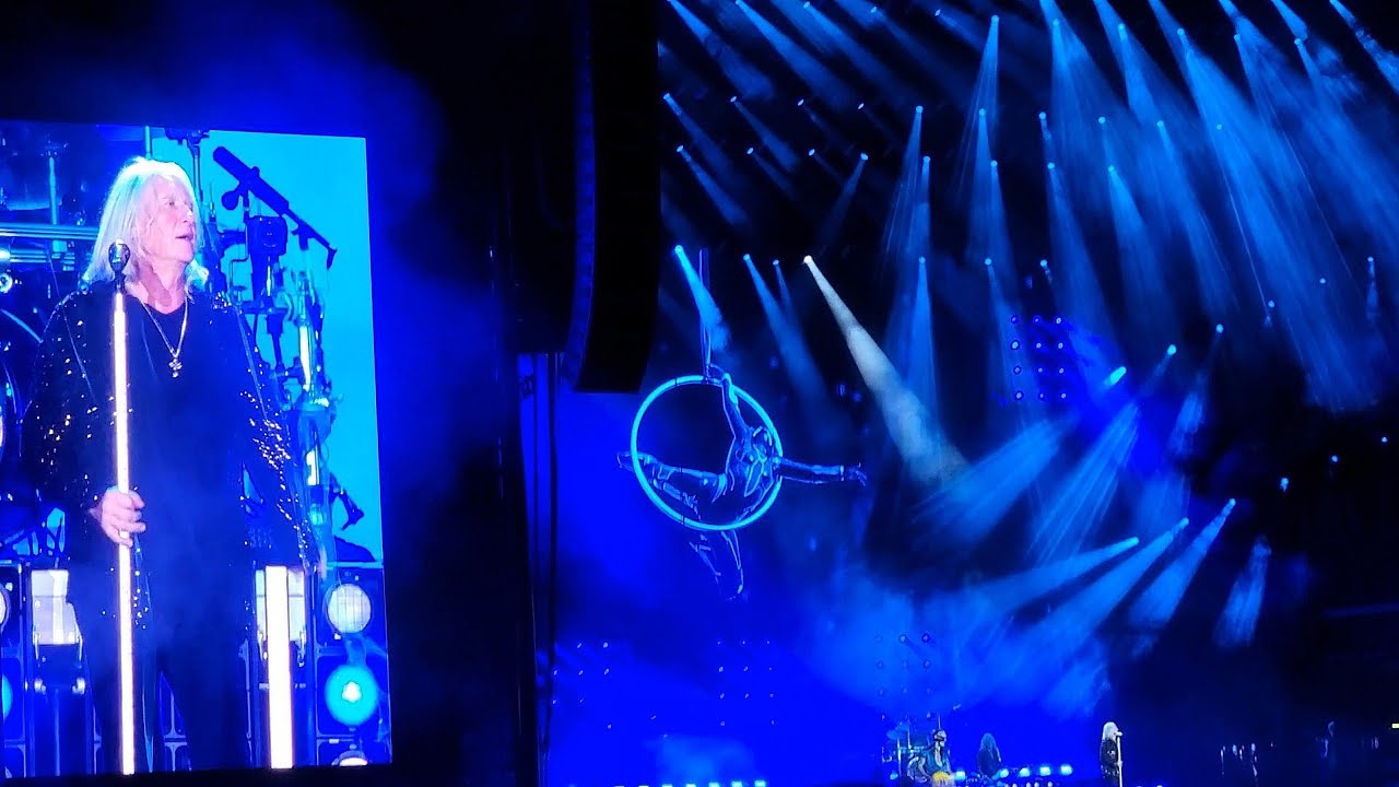 Def Leppard LIVE / The Summer Stadium Tour 2024 / Love Bites / Phoenix ...