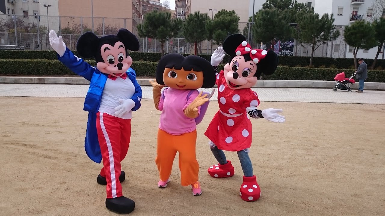 dora, mickey y minnie salen a divertirse - YouTube