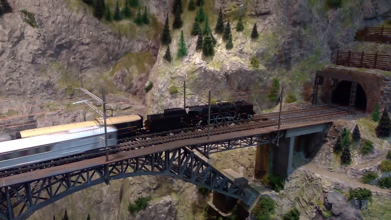 241 A 65 Orient Express Rail Club Erguel - YouTube