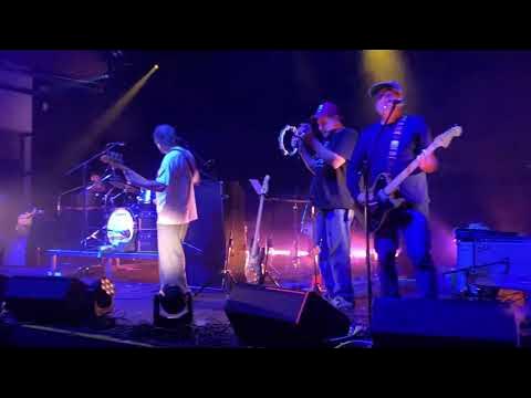 Pavement-Range Life. @ C Complejo Art Media. Argentina 2024 - YouTube