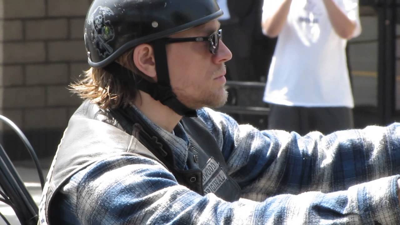 Sons of Anarchy filming in Montrose 6/6/14 (2) - YouTube