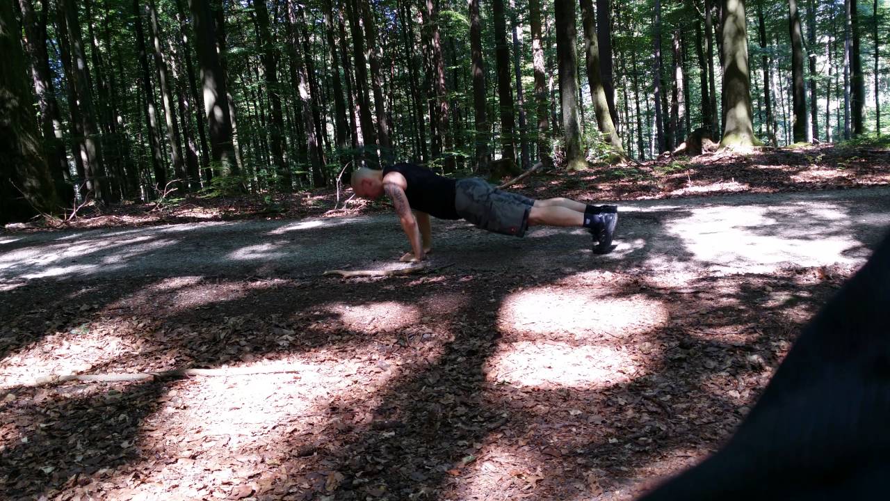 Doing 22 pushups after a 2h hike in the woods - YouTube