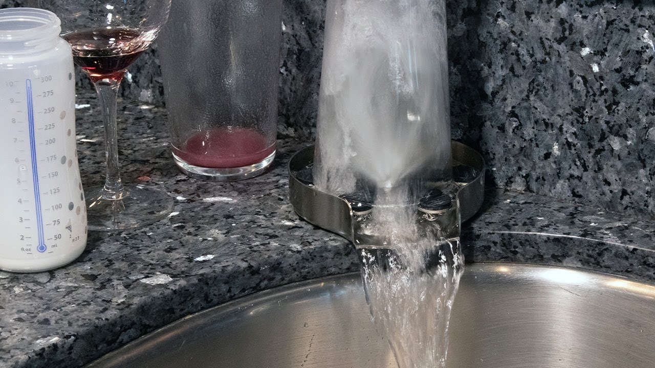 Revolutionize Your Kitchen Cleanup with the New Countertop Glass Rinser ...