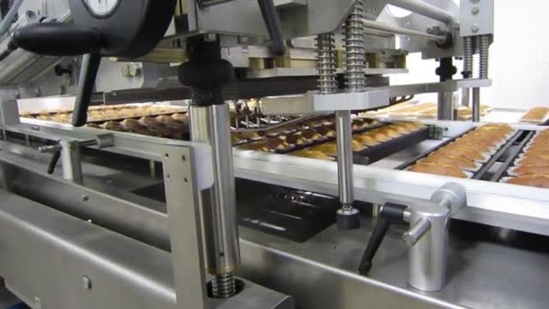 GEA cakes and pastry injector mod. DPI - YouTube