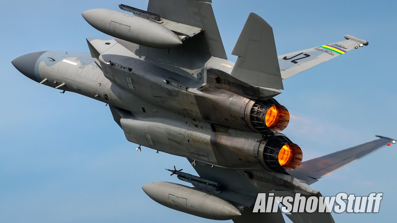 Amazing LOW F-15C Eagle Flybys - Vaporfest! - Cleveland National Air ...