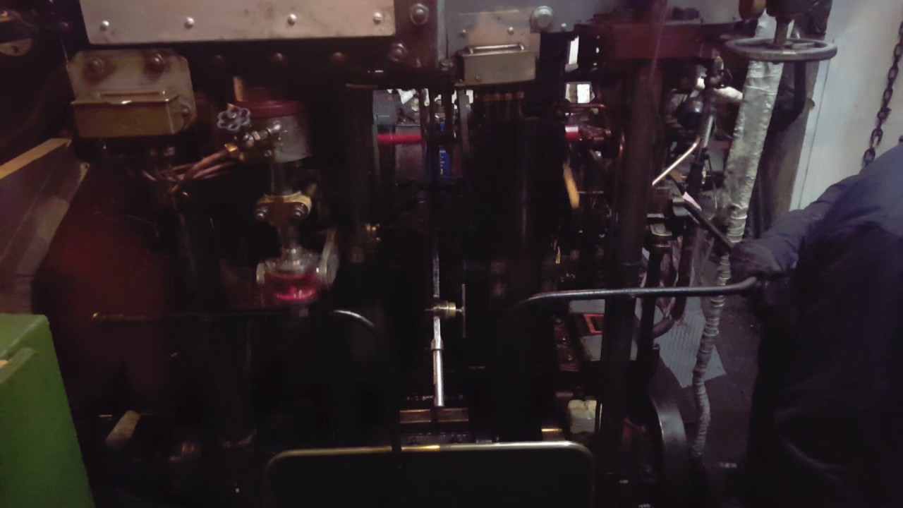 main engine vic 96 - YouTube