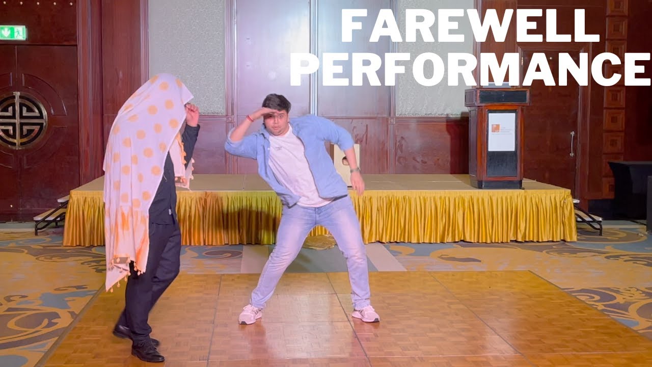 Farewell Dance Performance🔥| Chura ke dil mera |Dance at SP JAIN MGB ...