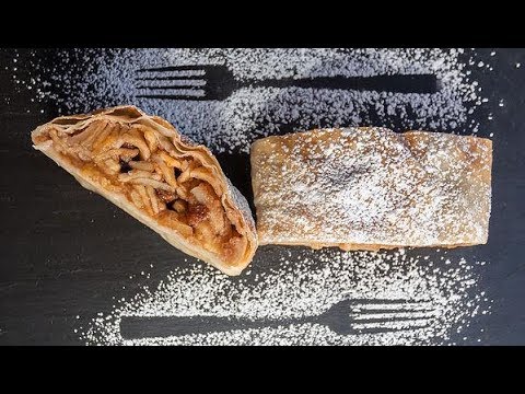 Traditional Austrian apple strudel recipe (Schönbrunn) - YouTube