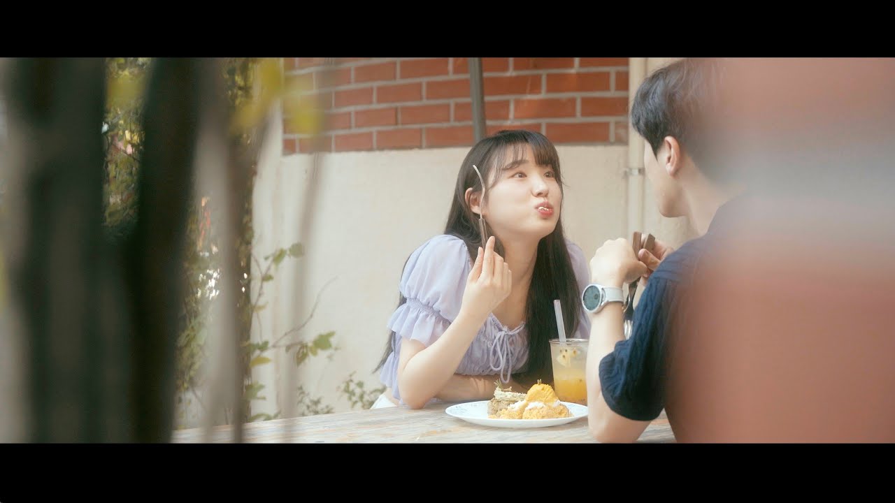 볼빨간사춘기(BOL4) - Space(너는 내 세상이었어) - YouTube