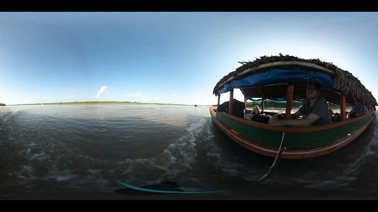 360 degree video of a ride down the Amazon river in Peru - YouTube