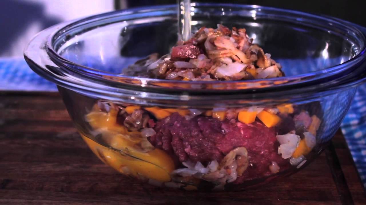 All in Burger | Bears In The Kitchen - YouTube