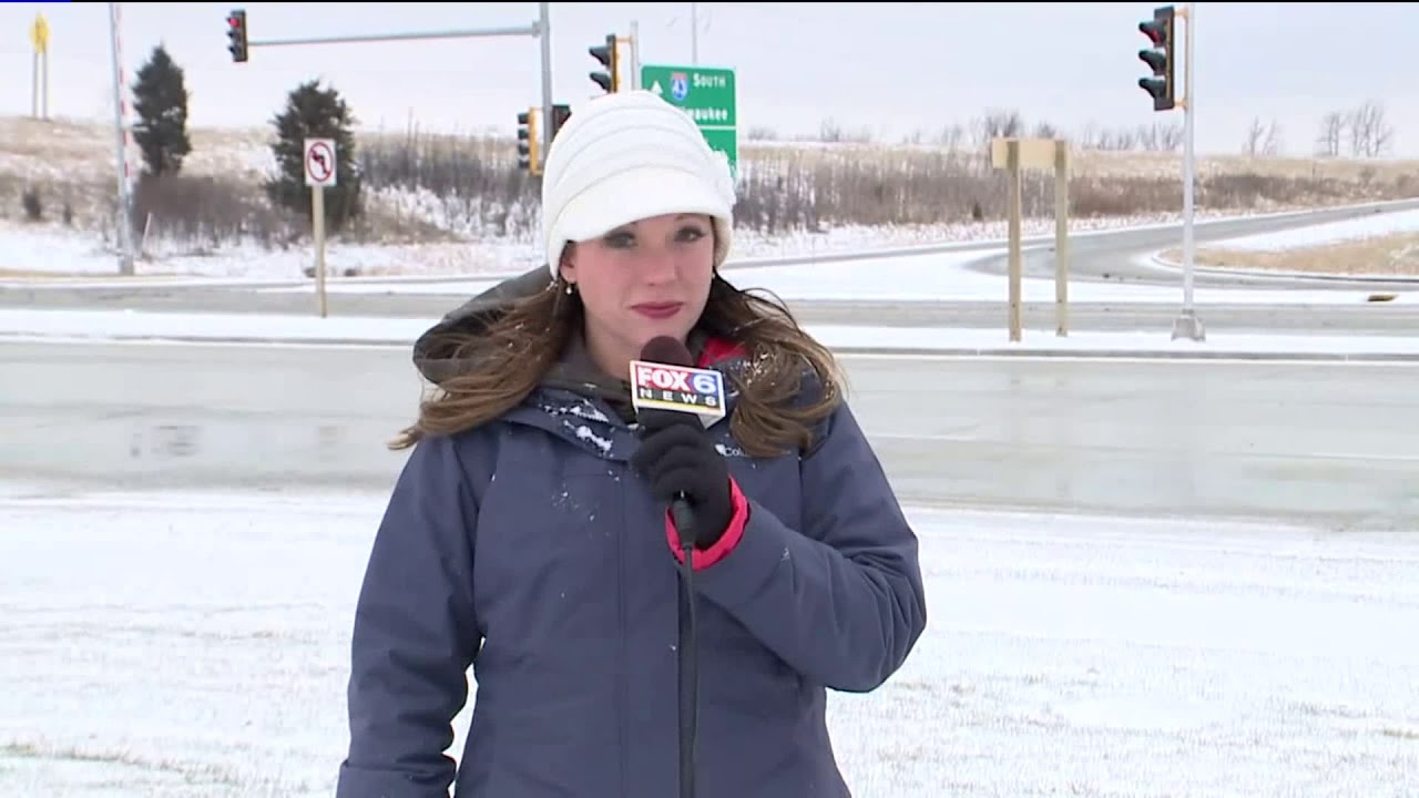 Snowball to the face - YouTube