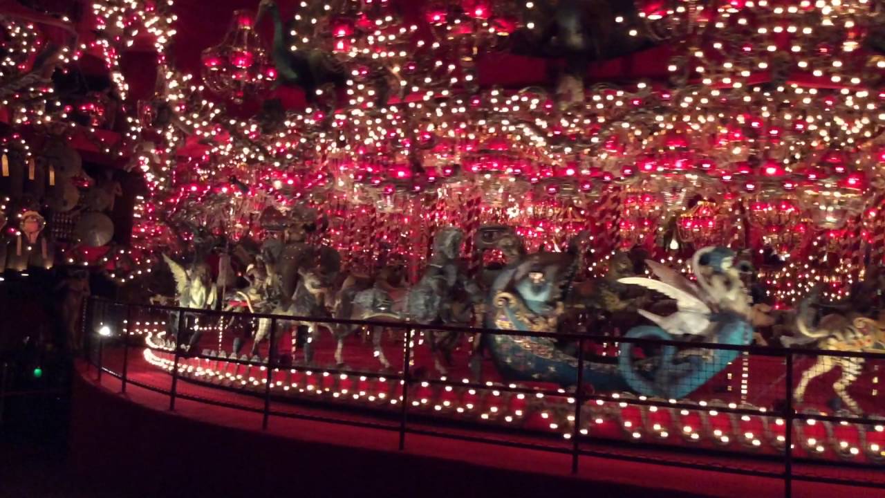 Biggest carousel in the world. House on the Rock - YouTube