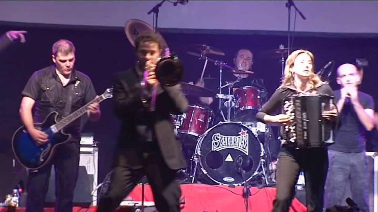 SKALARIAK "Ska-Republik Concert" (Concierto parte 4) - YouTube
