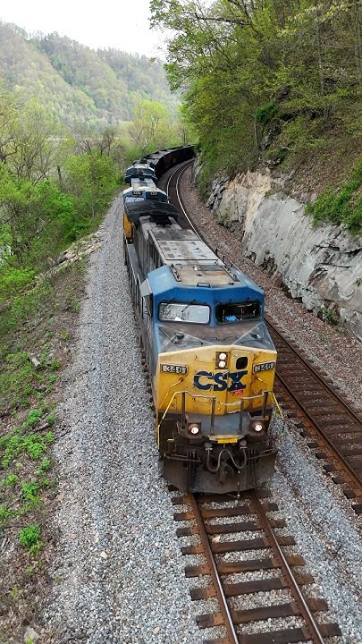 Old CSX YN2 Engine Leads Westbound Coal Train! #train #shorts - YouTube