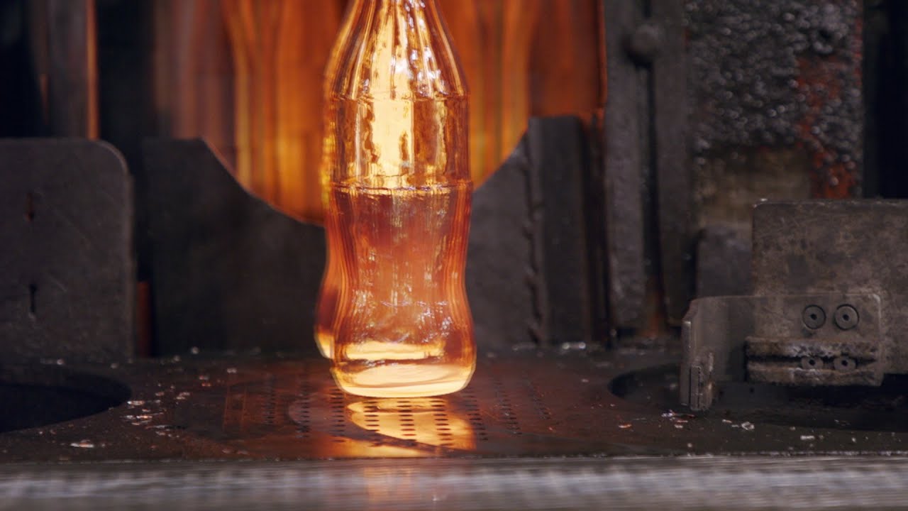 How Glass Is Made - YouTube